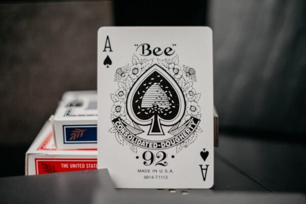 Bee | Tienda Magia&Cardistry